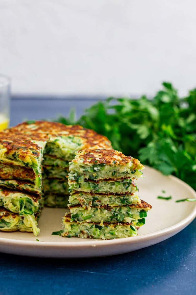 Healthy Zucchini Fritters - The Yummy Bowl