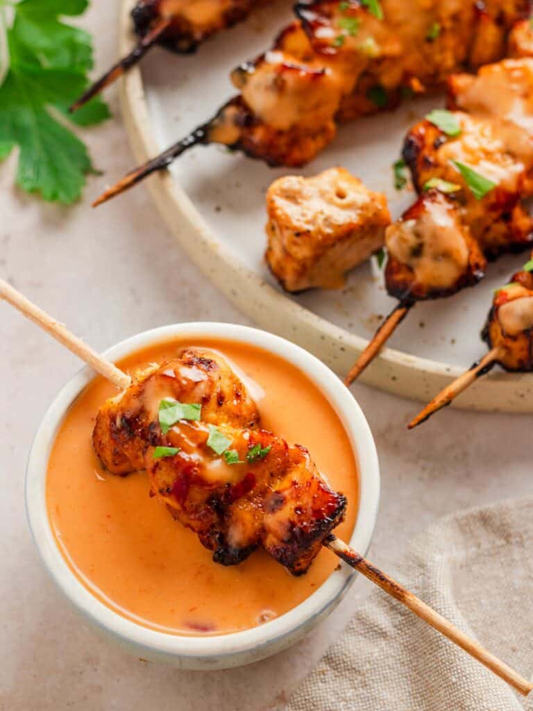 Bang Bang Chicken Skewers - The Yummy Bowl