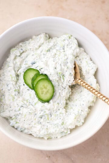10-Minute Cottage Cheese Tzatziki Lunch Bowls