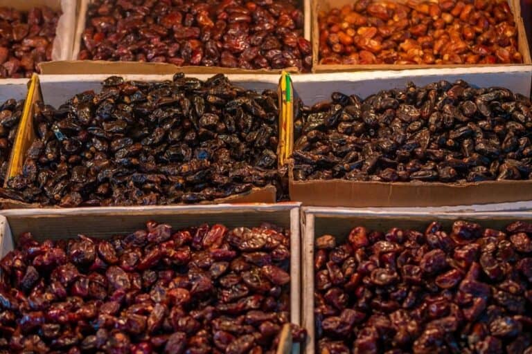 What Are Dates and Why Should You Be Eating Them?