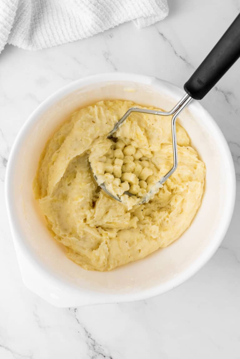 Duchess Potatoes (French Piped Mashed Potatoes)