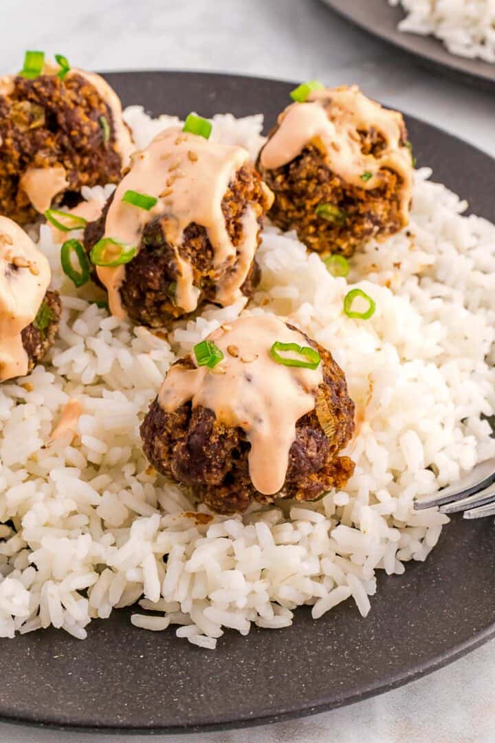 Saucy Firecracker Meatballs (With Sriracha Dipping Sauce!)