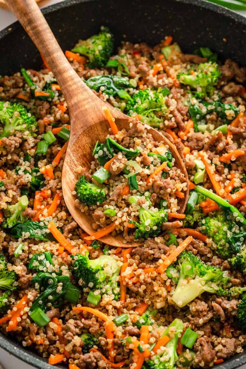 Ground Beef and Quinoa Skillet With Vegetables