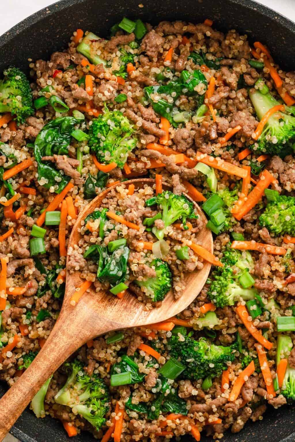 Ground Beef and Quinoa Skillet With Vegetables