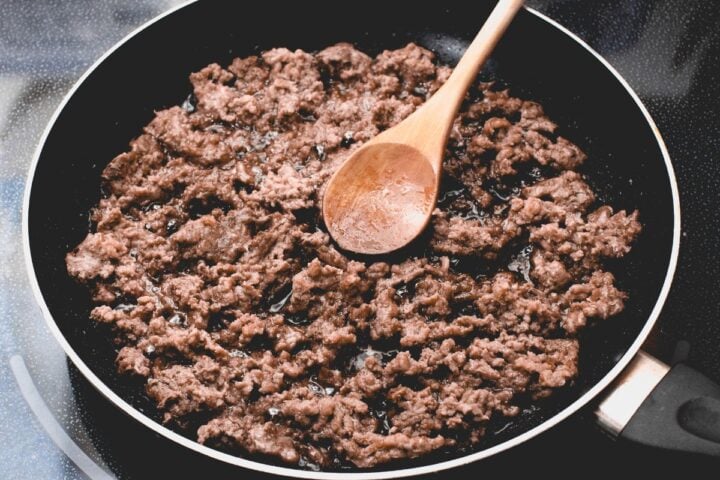 5 Cooking Differences Between Ground Pork and Ground Beef