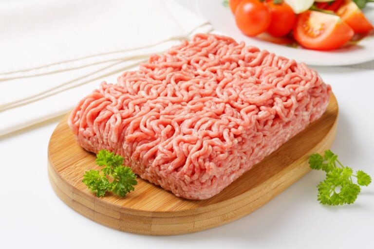 5 Cooking Differences Between Ground Pork and Ground Beef