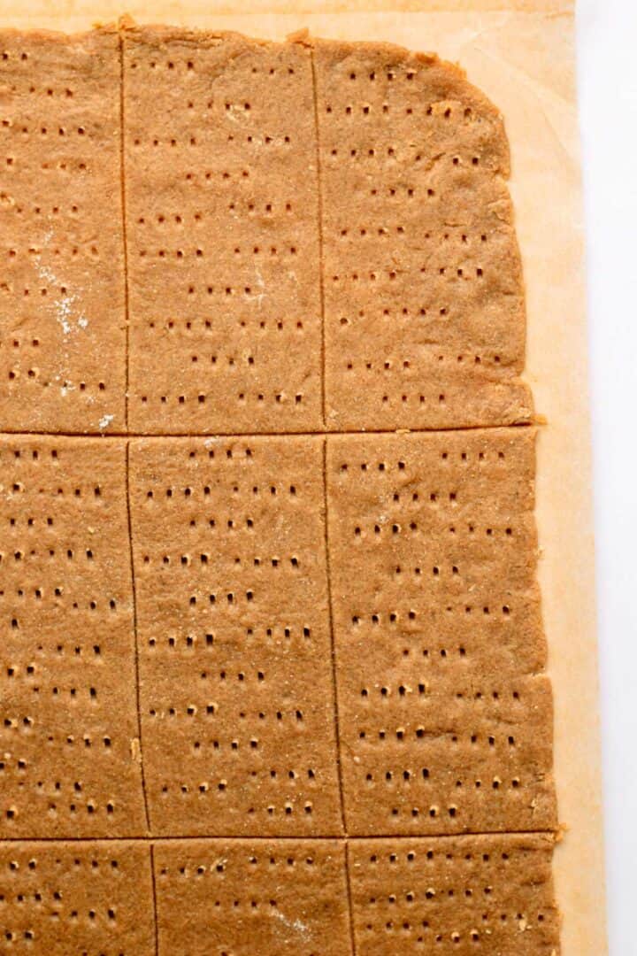 Easy Homemade Graham Crackers