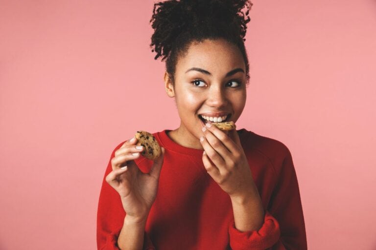 How to Balance Healthy Eating Without Feeling Deprived