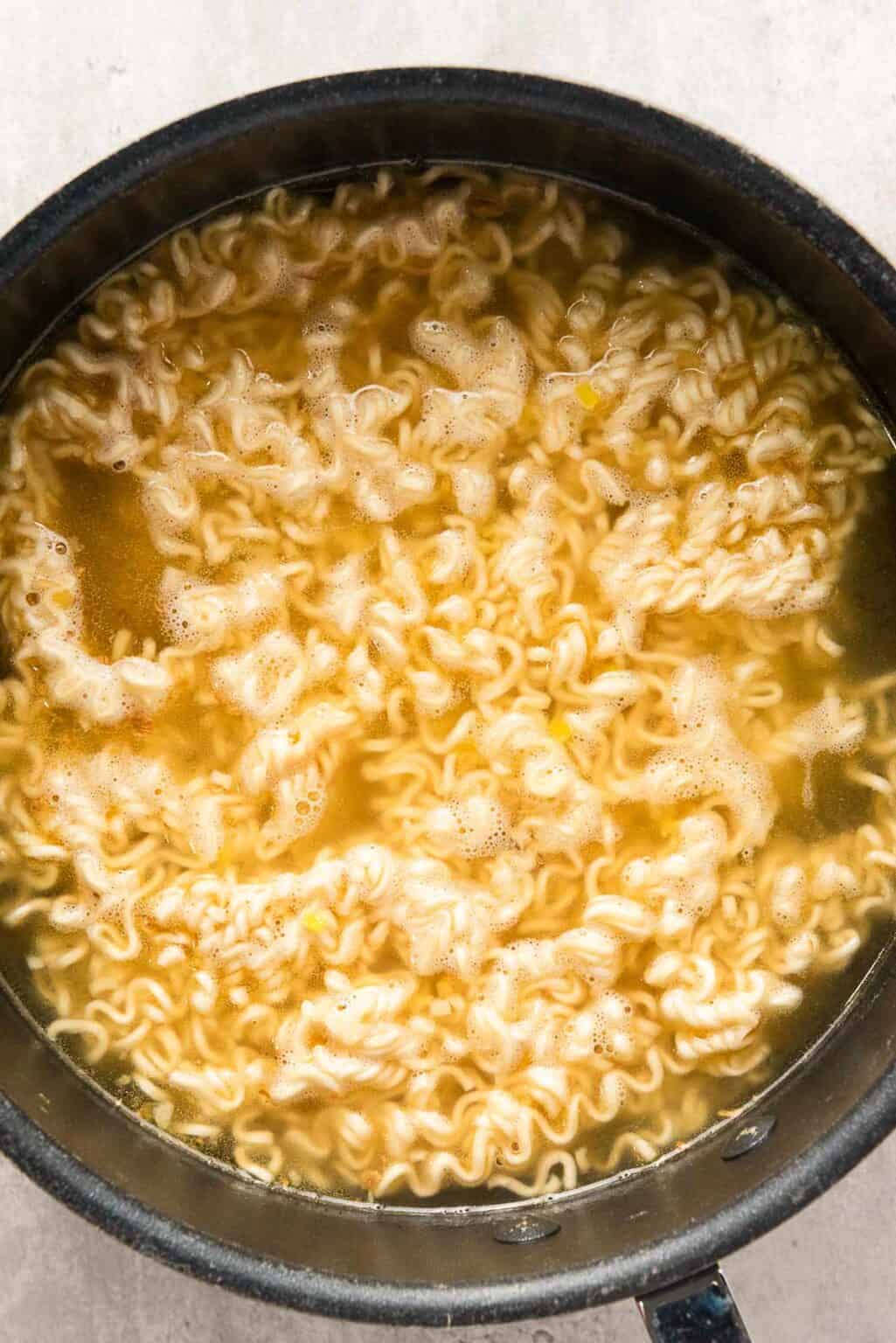 20-Minute Easy Ramen Noodle Bowl
