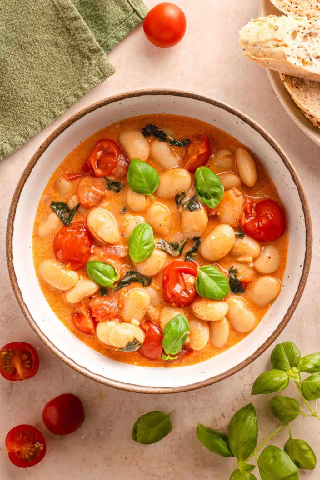 The One Can of Beans I Turn Into Dinner in 12 Minutes
